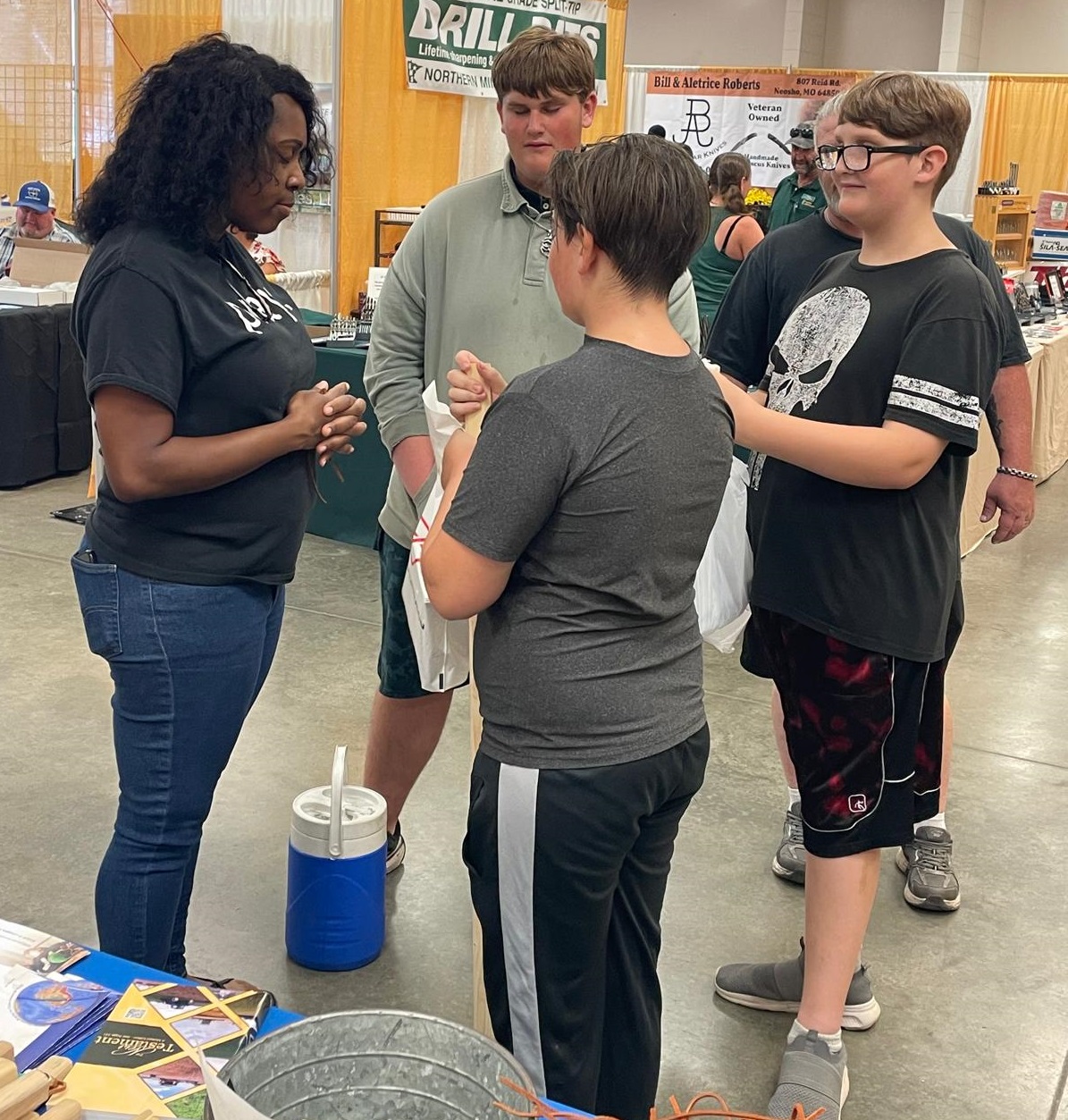 Spreading Hope at the Ozark Farm Fest – Fellowship of Christian Farmers